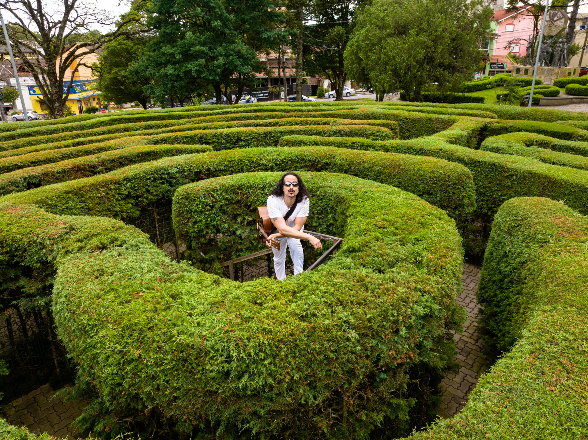 Cantor Sami Chohfi lança clipe gravado em Nova Petrópolis - Jornal O Diário